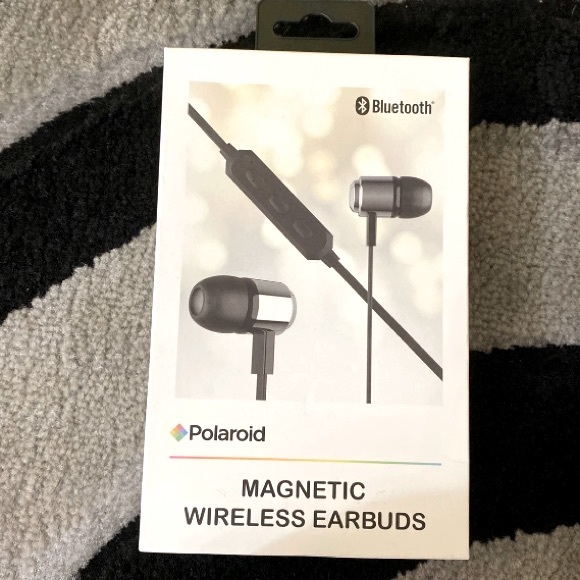 Polaroid | Headphones | Polaroid Magnetic Wireless Earbuds | Poshmark